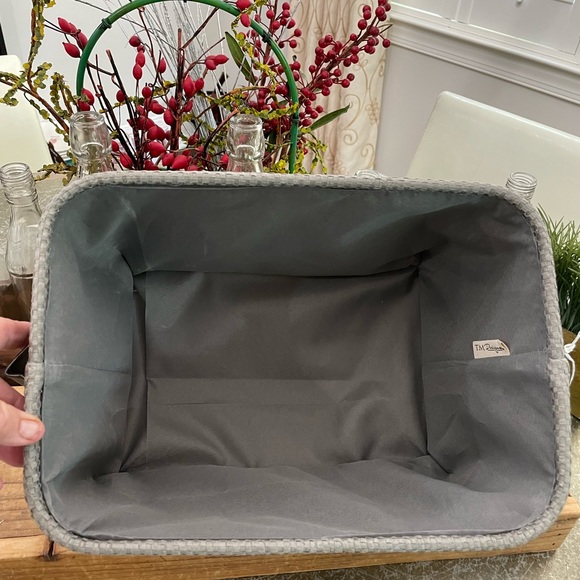 TAYLOR MADISON | Bath | Taylor Madison Bathroom Collection Organizer ...